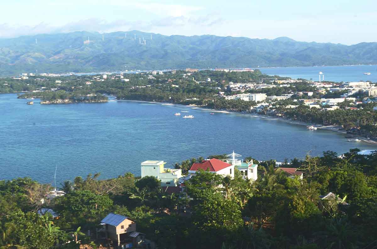 8 theft suspects collared in Boracay