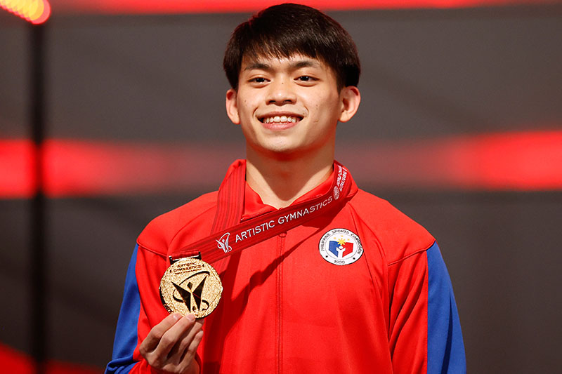 Palace hails Carlos Yulo’s victory at world championships