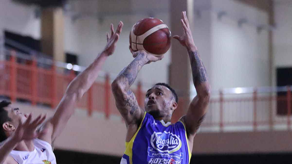 Abueva leads race for best PBA cager