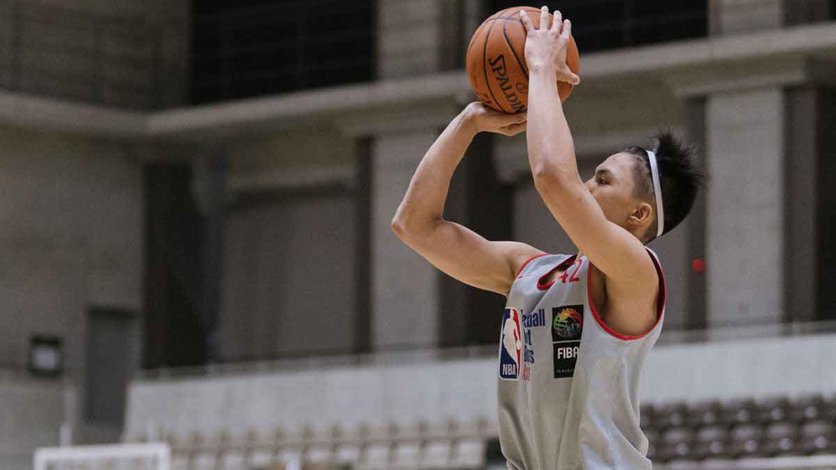 Negrense Alarcon commits to Fighting Maroons
