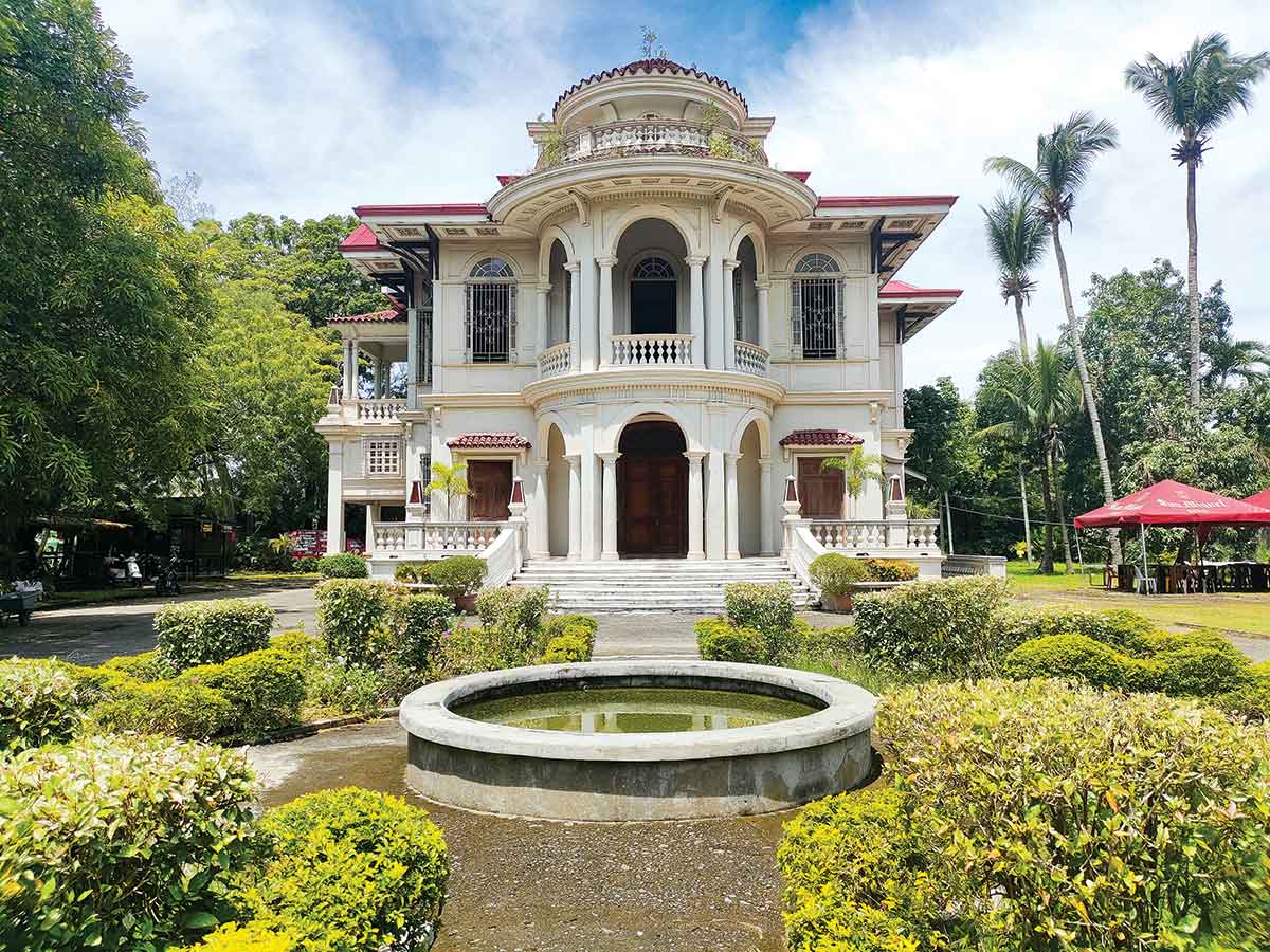 Iloilo City’s ‘witnesses’ of the past, wealth of the present