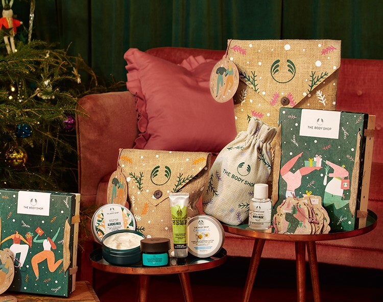 SPREAD THE LOVE AND SHARE THE JOY THIS CHRISTMAS WITH THE BODY SHOP