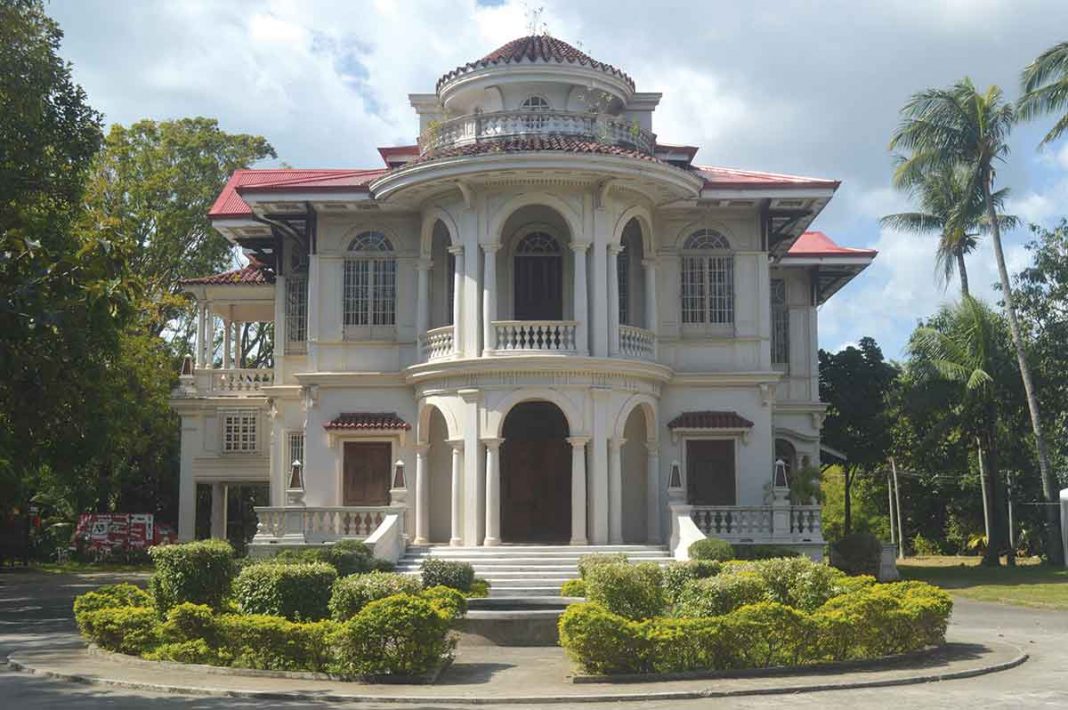 Iloilo City – a museum of architecture