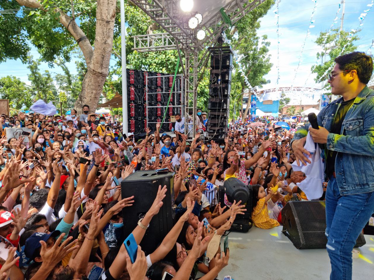COCO MARTIN LEADS AP PARTYLIST GRAND RALLIES IN CEBU