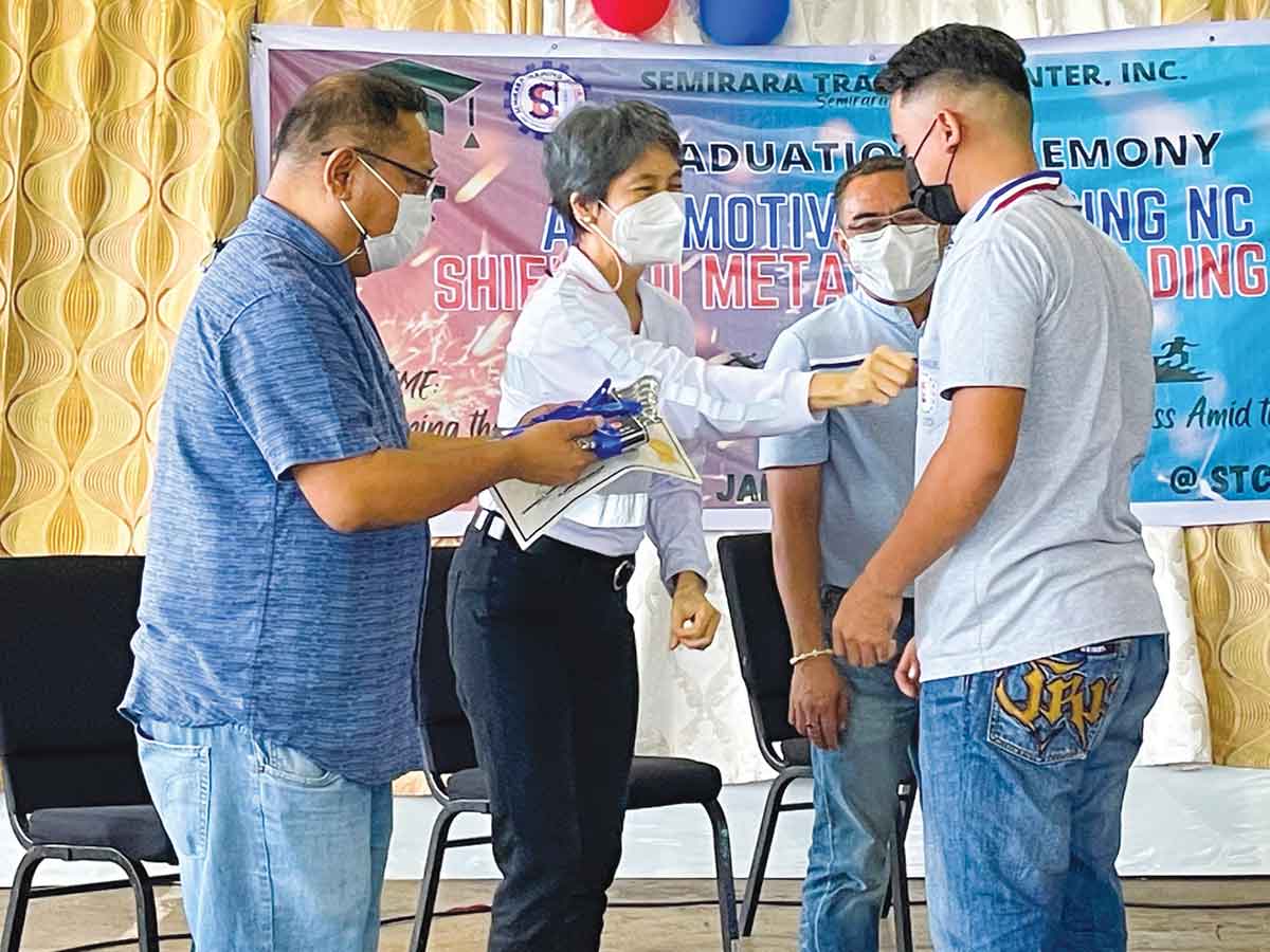 SMPC supports 70 tech-voc grads in Semirara Island
