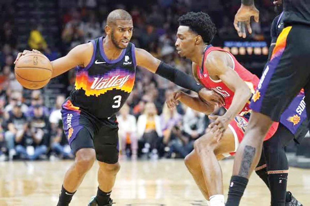 CP3 shines in 4th qtr, Phoenix takes 1-0 edge