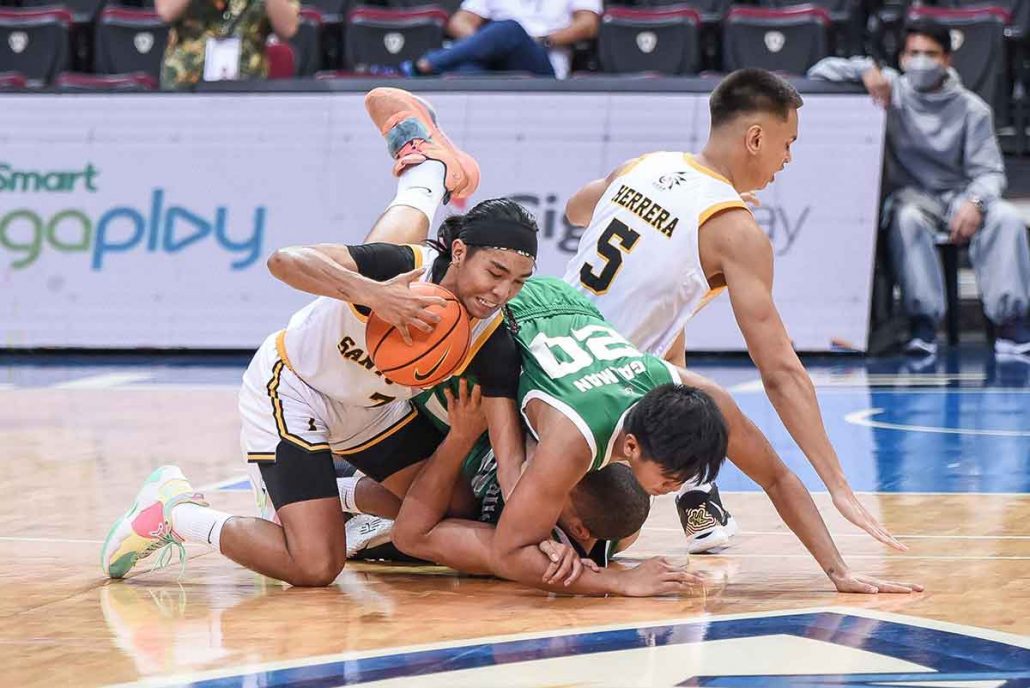 DLSU prevails over UST in UAAP basketball