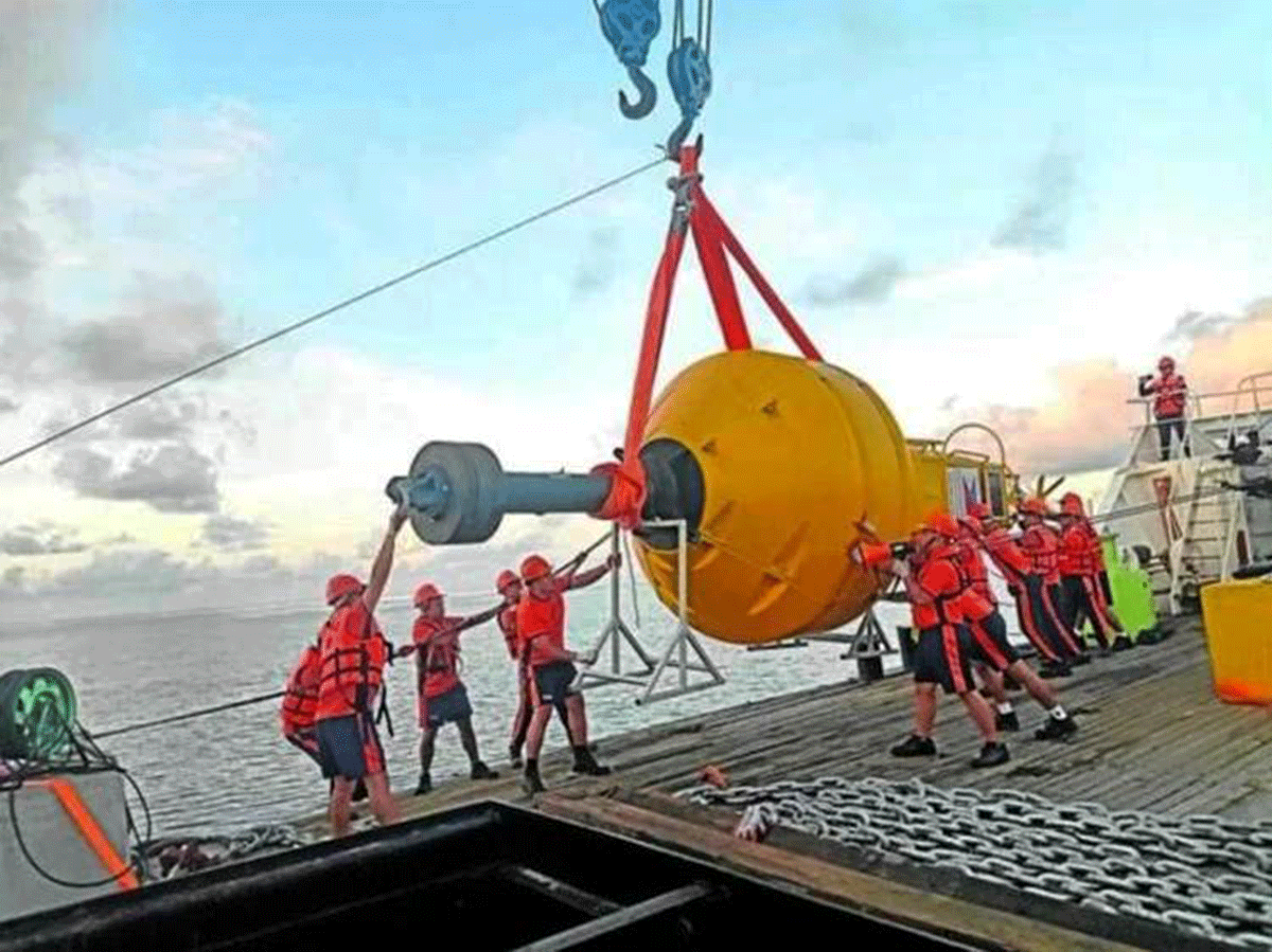 Coast Guard installs buoys in Kalayaan Island Group