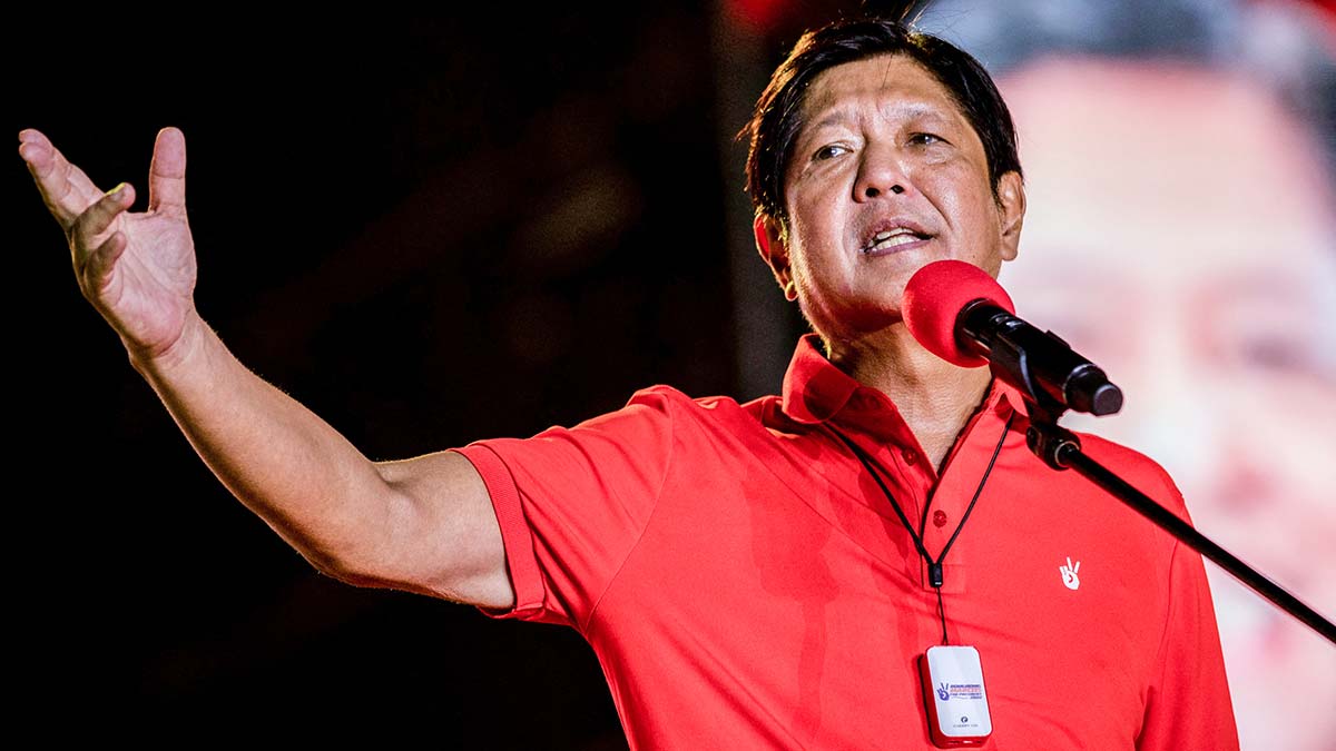 Marcos names 4 execs to key Cabinet posts