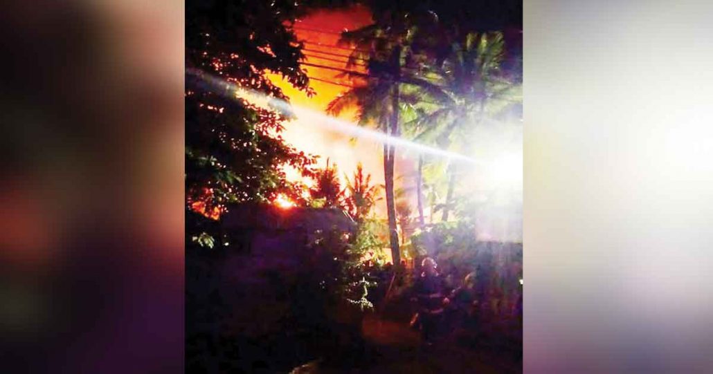 Midnight fire razes Boracay hotel warehouse