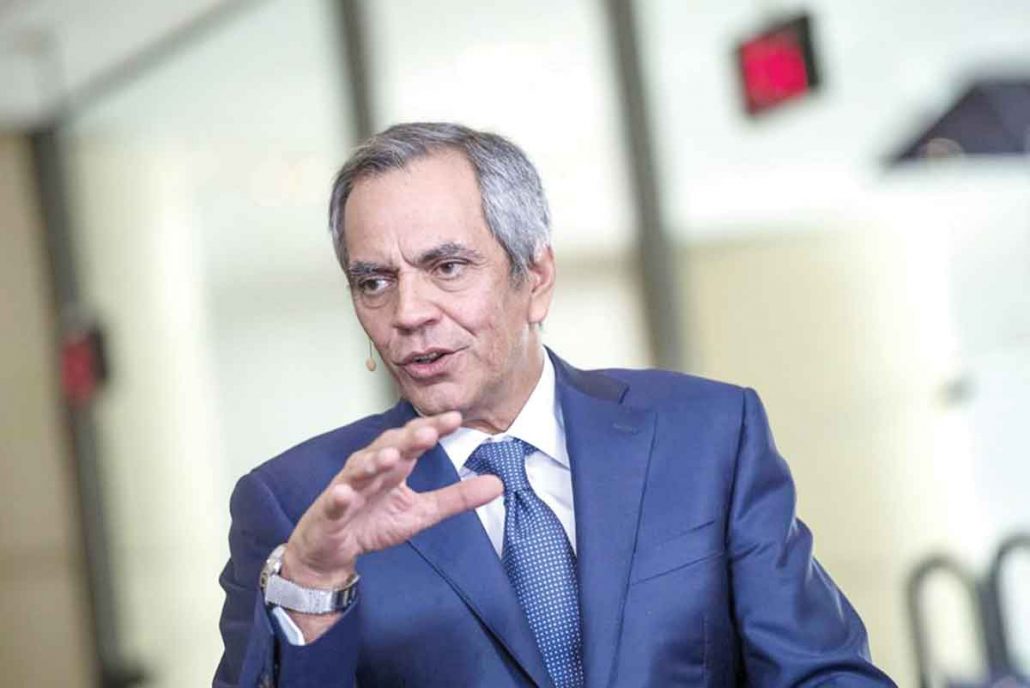 Ilonggos to benefit from Razon’s planned solar power facility