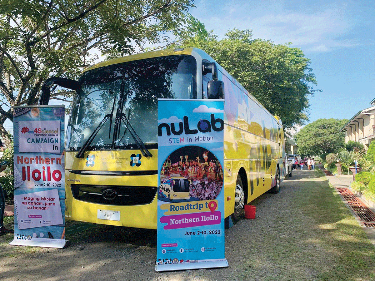 DOST-SEI conducts nuLab: STEM in Motion campaign in Northern Iloilo