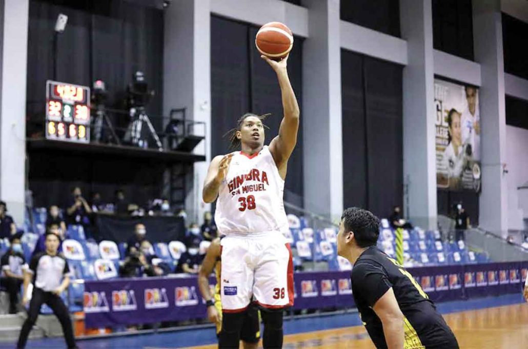 Ginebra’s Joe Devance calls it a career