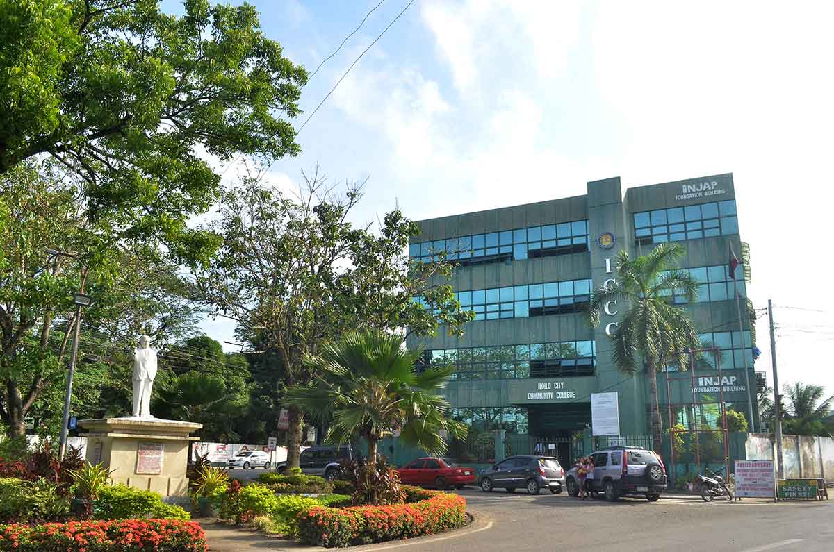 Teaching children with special needs new course at Iloilo City College