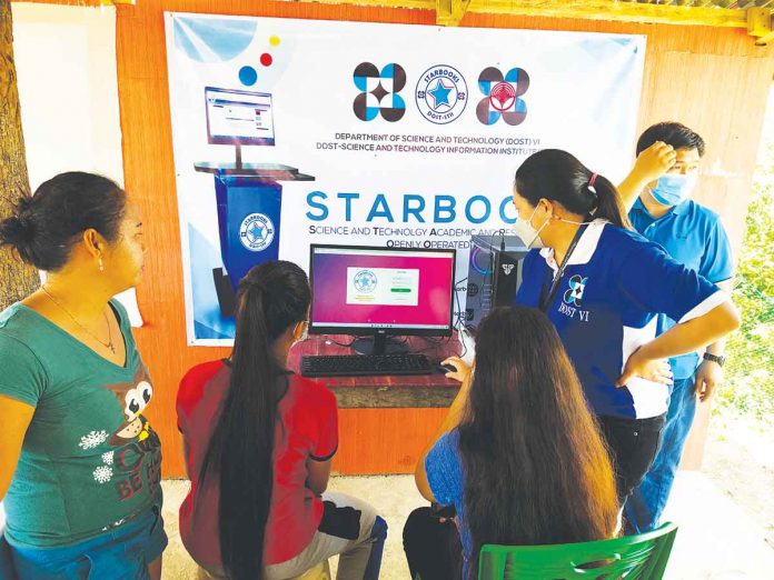 CEST-CAA program provides tech trainings, e-library in Ibajay, Aklan