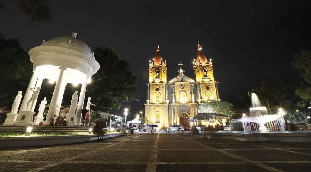 Renaissance Plazas: Iloilo City’s beautiful public spaces