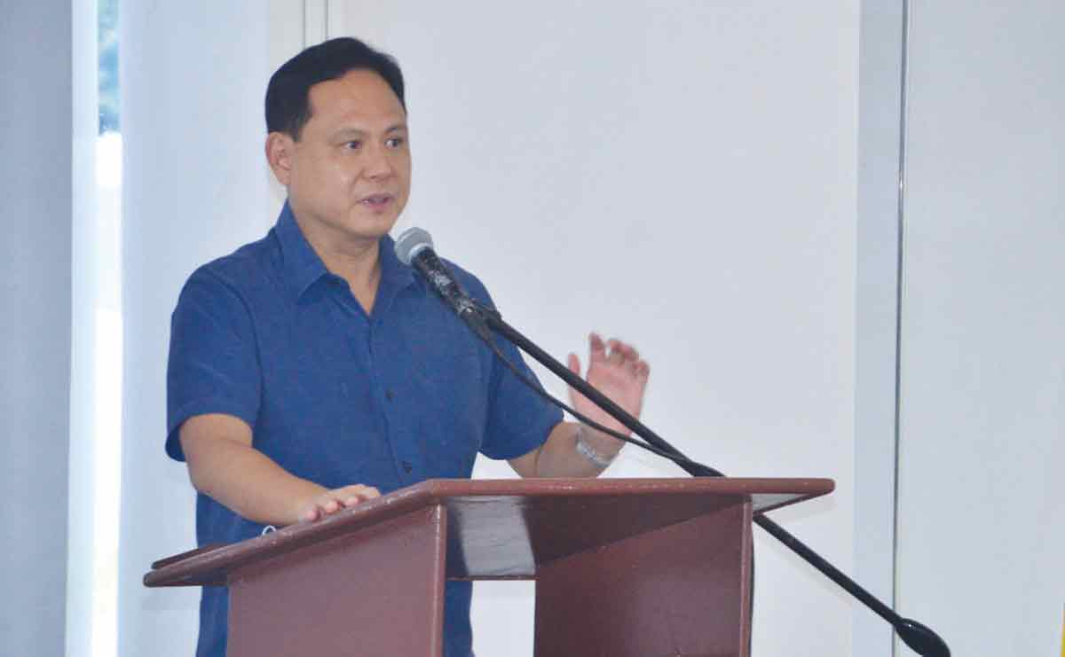 Defensor orders Iloilo towns, brgys to activate ASF taskforces