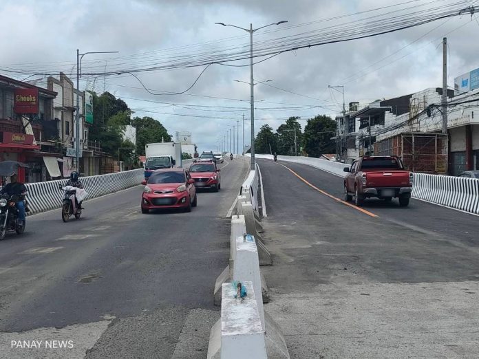 IS UNGKA FLYOVER STRUCTURALLY SAFE? DPWH orders closure, cites ... IS UNGKA FLYOVER STRUCTURALLY SAFE? DPWH orders closure, cites ...