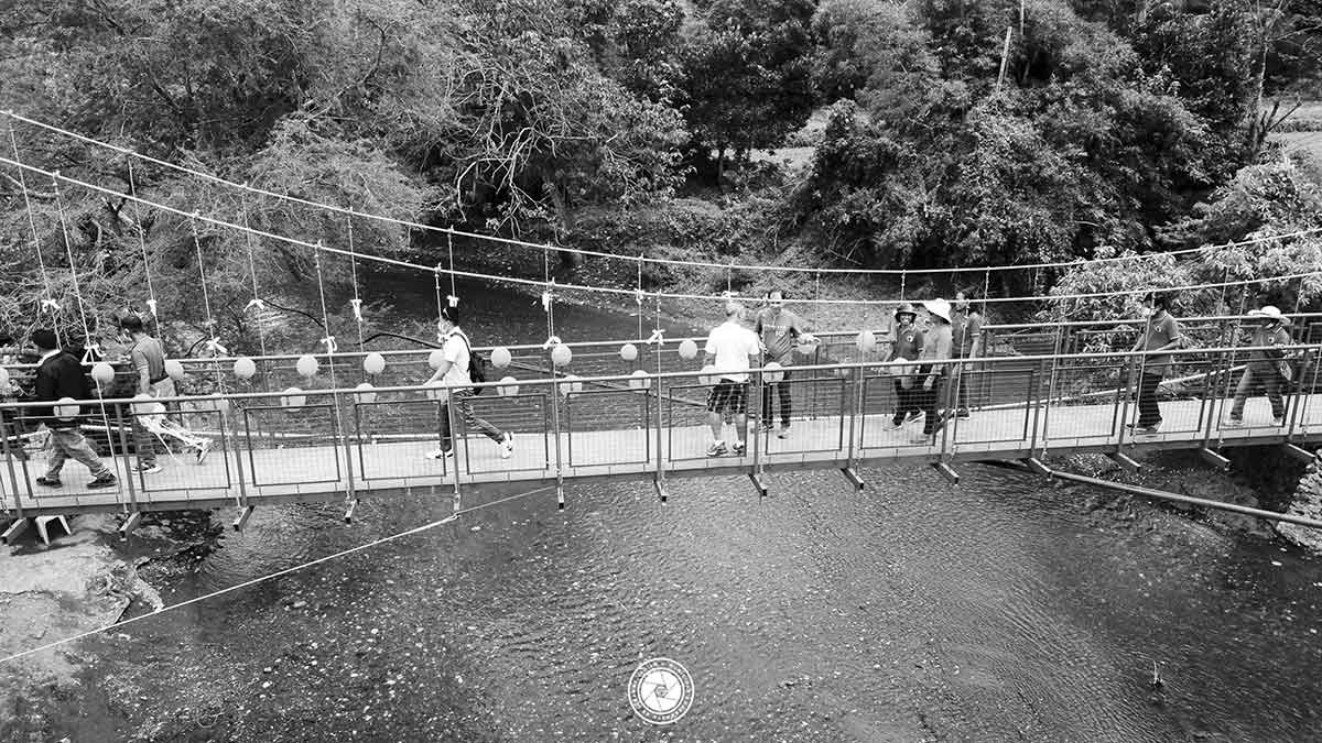P2.6-M hanging bridge opened in remote Igbaras barangay