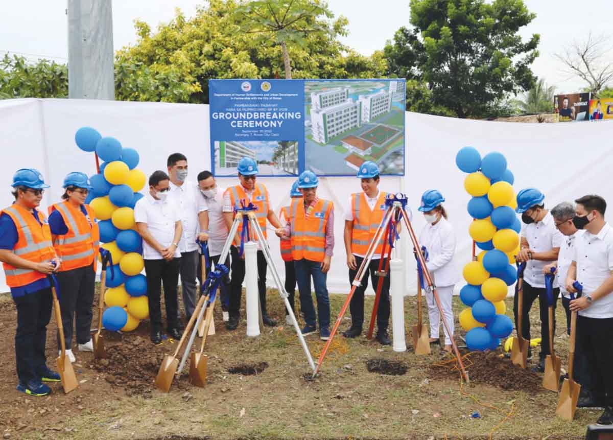 Roxas City, DHSUD break ground for Paglaum Rise housing project