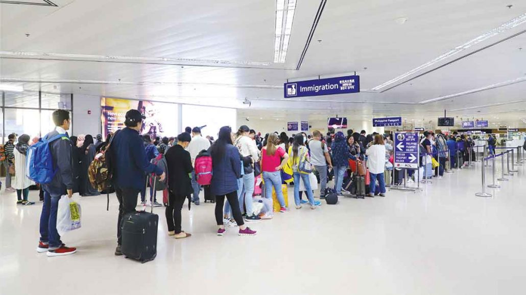 PH eyes hiring foreign firm to manage NAIA traffic