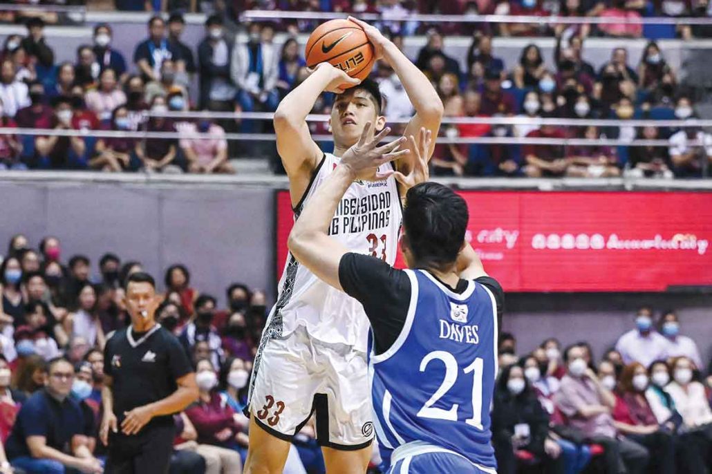 Carl Tamayo leaves UP, to play in Japan B.League