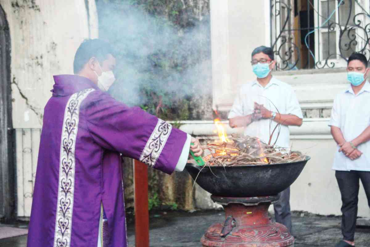 Churches ready for Ash Wednesday; Forehead daubing to be observed