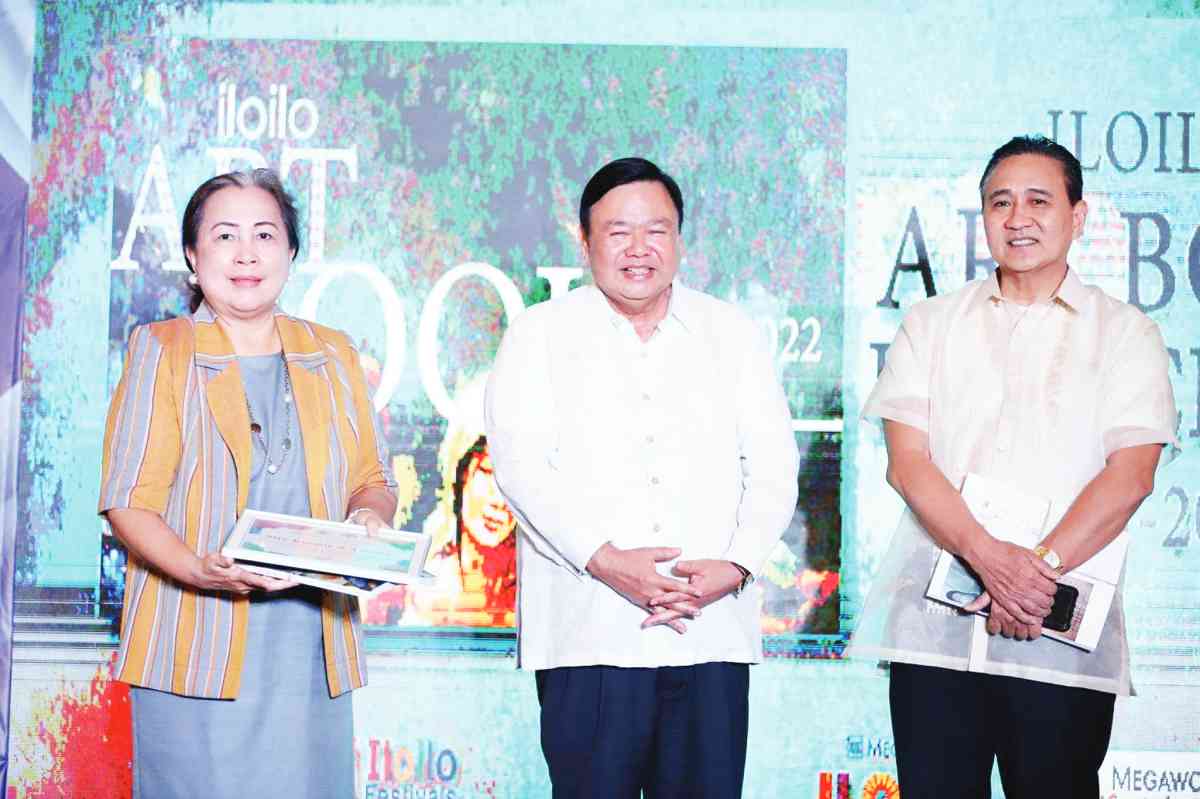 ART BOOK TOPBILLS ARTS MONTH IN ILOILO CITY