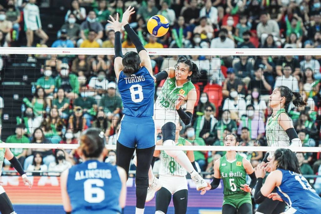 DLSU repeats over NU, stays unbeaten in UAAP women’s volley