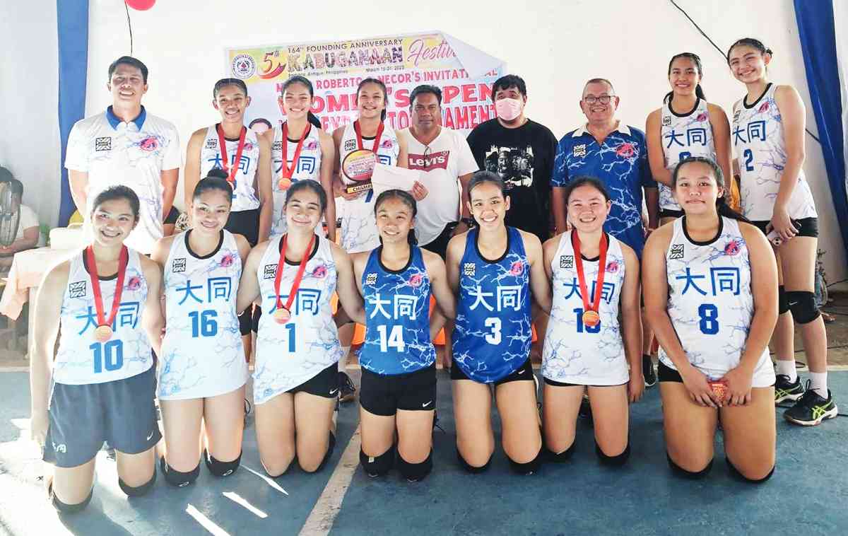 Tay Tung volleybelles rule Antique tourney