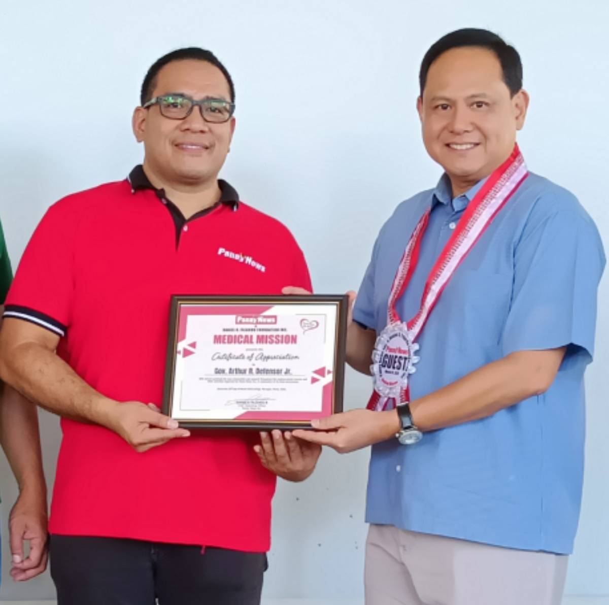 Service past newsroom walls