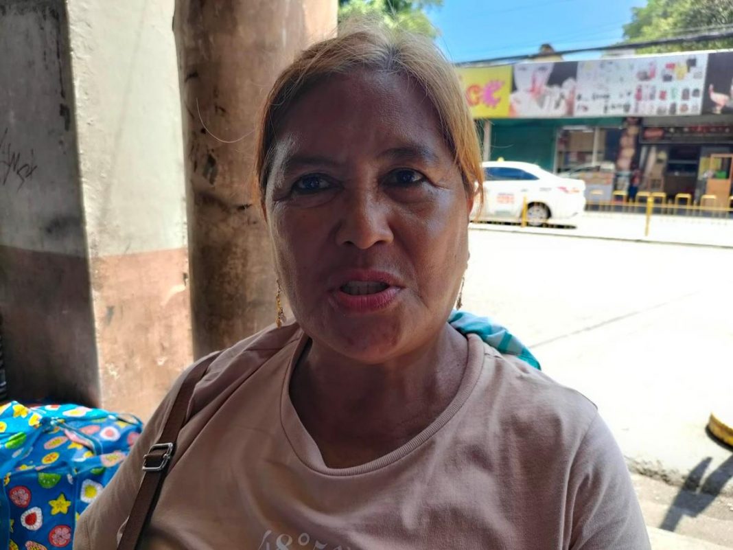 Ilonggos favor extension of SIM registration