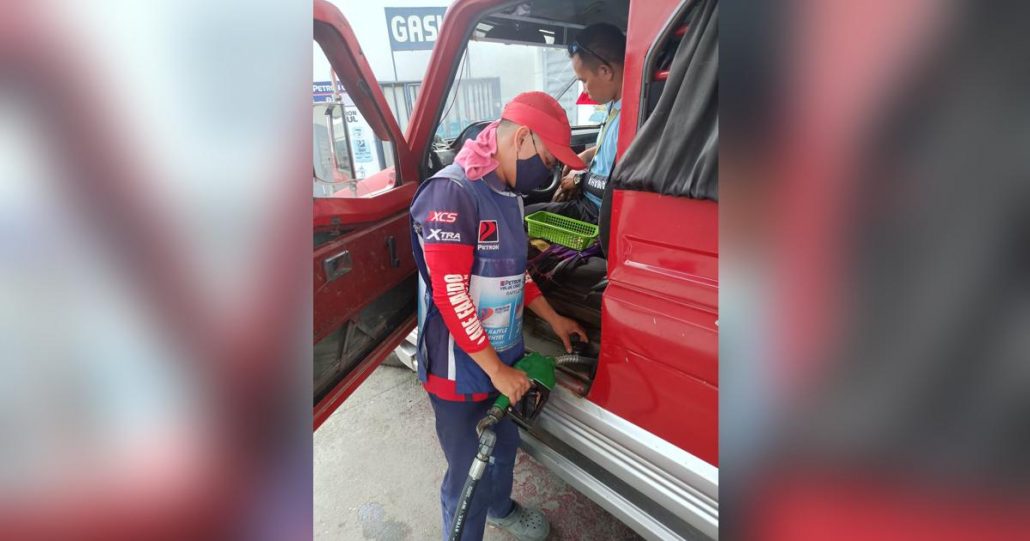 Diesel, gasoline prices seen to roll back next week