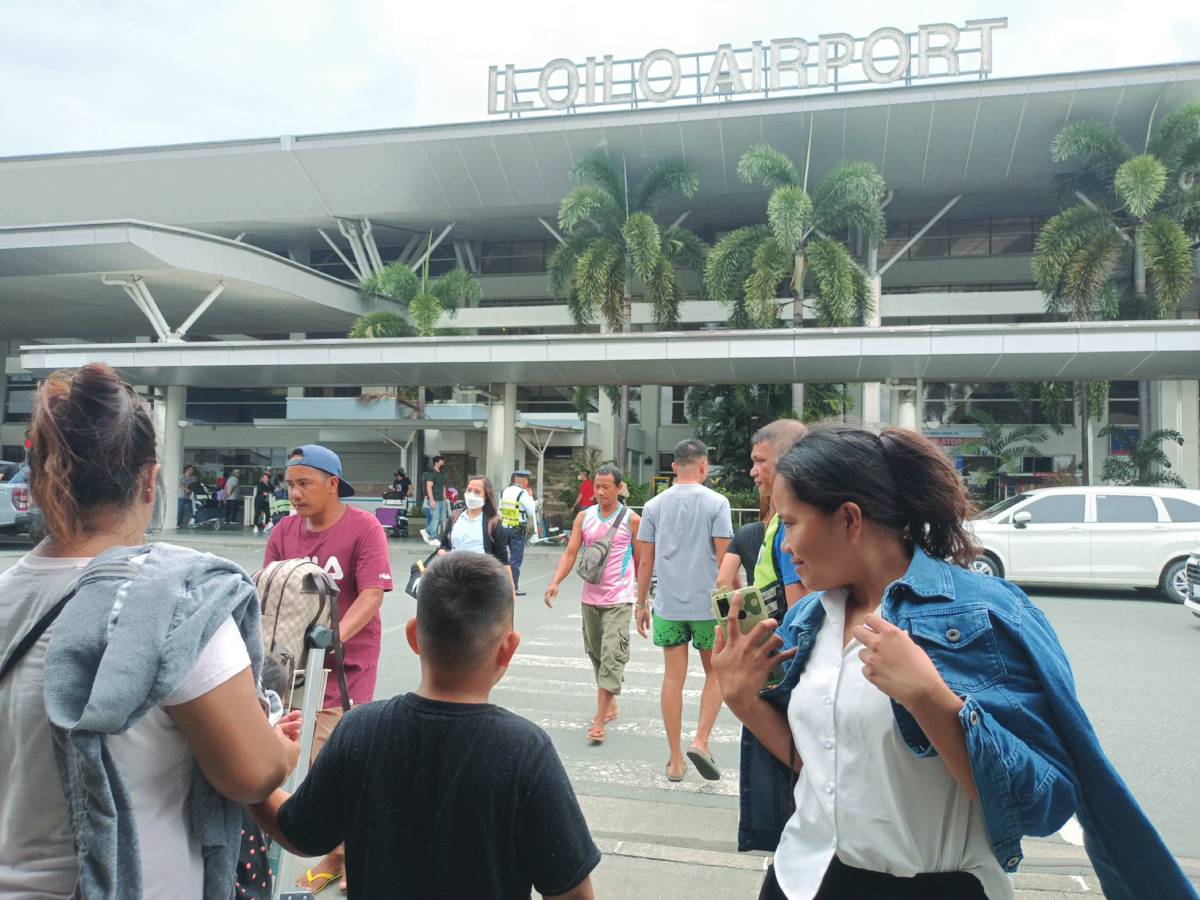 MORE VISITORS WITH IMPROVED GATEWAY; Airport privatization seen to ...