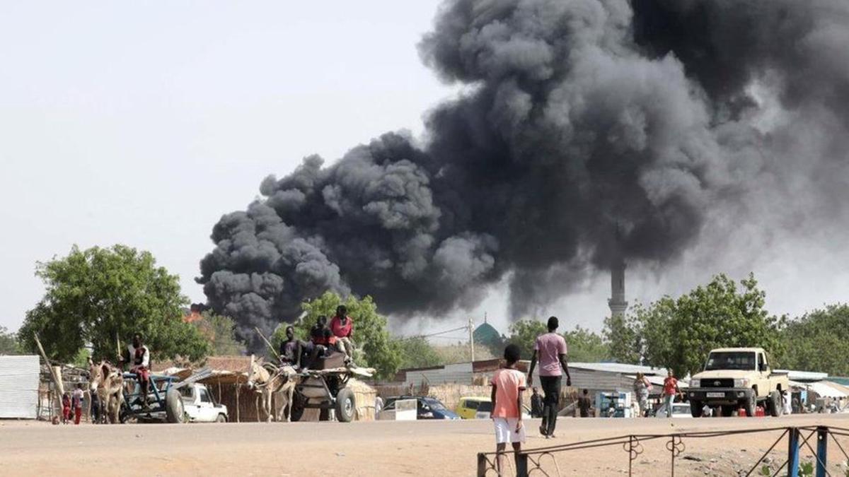 Heavy gunfire in Sudan goes on ahead of ceasefire negotiations