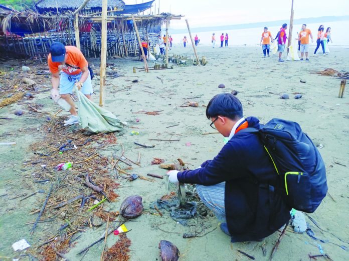 ‘UGSARAN TINLUAN’; Iloilo citywide dengue clean-up kicks off