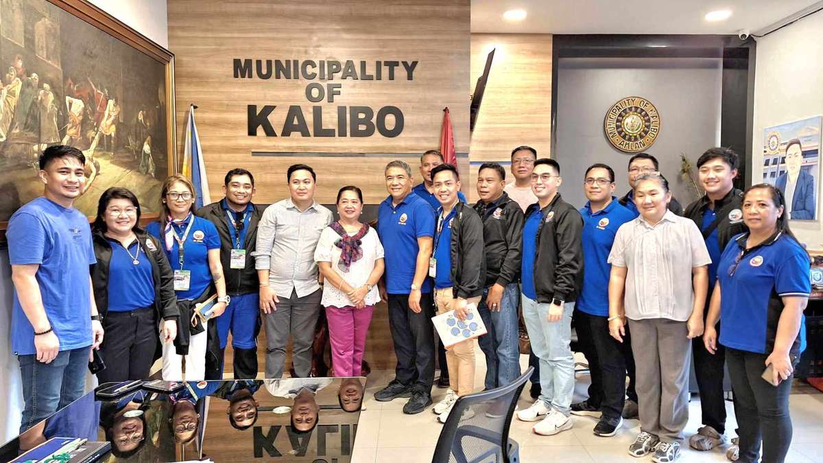 TO IMPROVE SERVICES TO PAVIANHONS: Pavia SB conducts benchmarking activity in Aklan