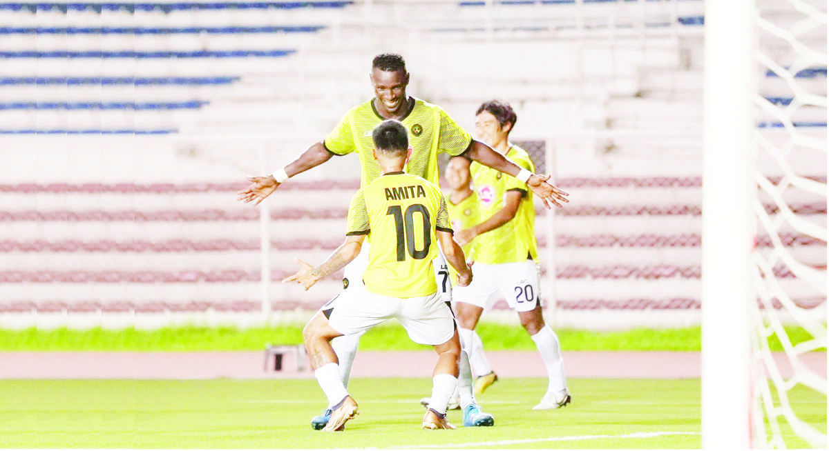 Kaya-Iloilo dominates FEU in Copa Paulino Alcantara