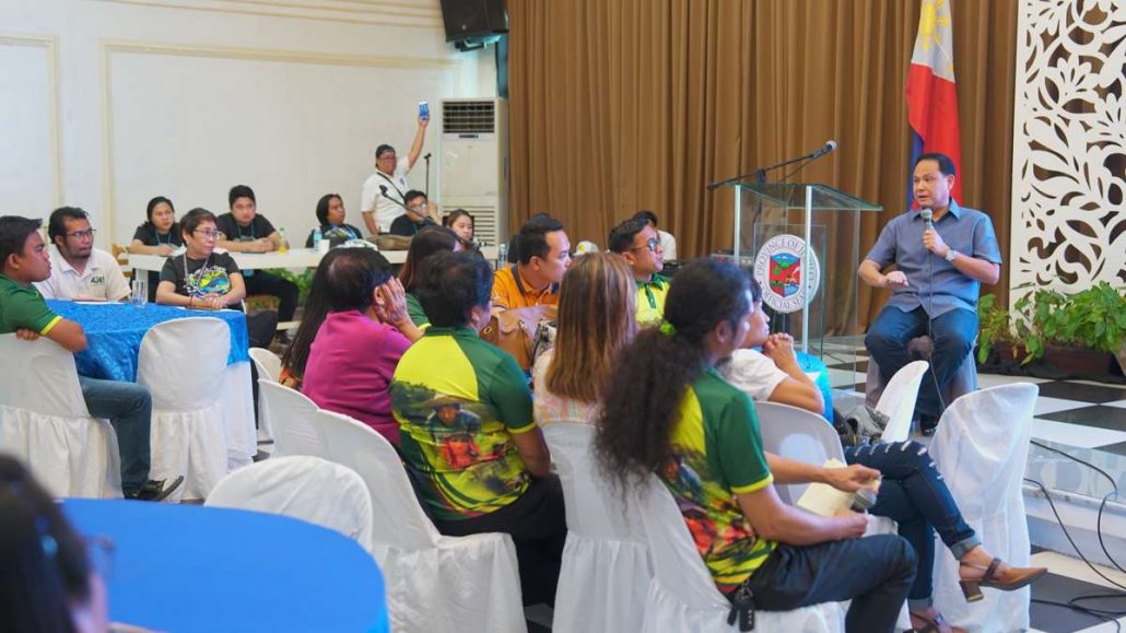 Defensor commits to address woes of farmers, fisherfolks