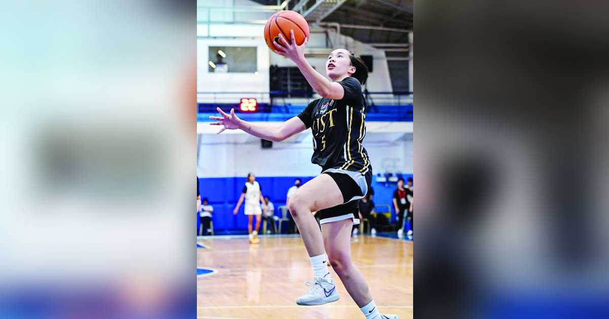 Negrense Jane Pastrana carries UST to 2-0 start in UAAP Season 86