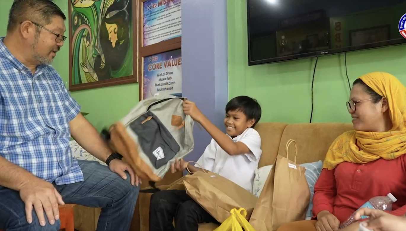 Bong Go extends compassionate aid in response to viral story of a young ...