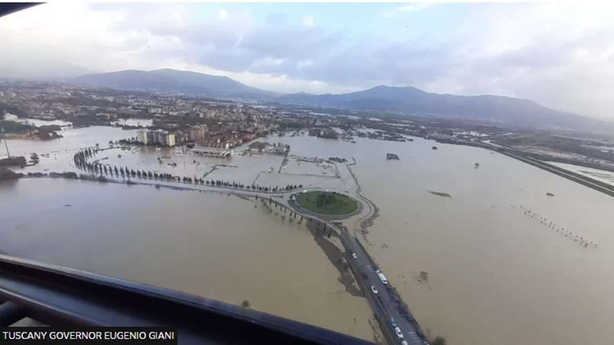 Storm and floods ravage central Italy