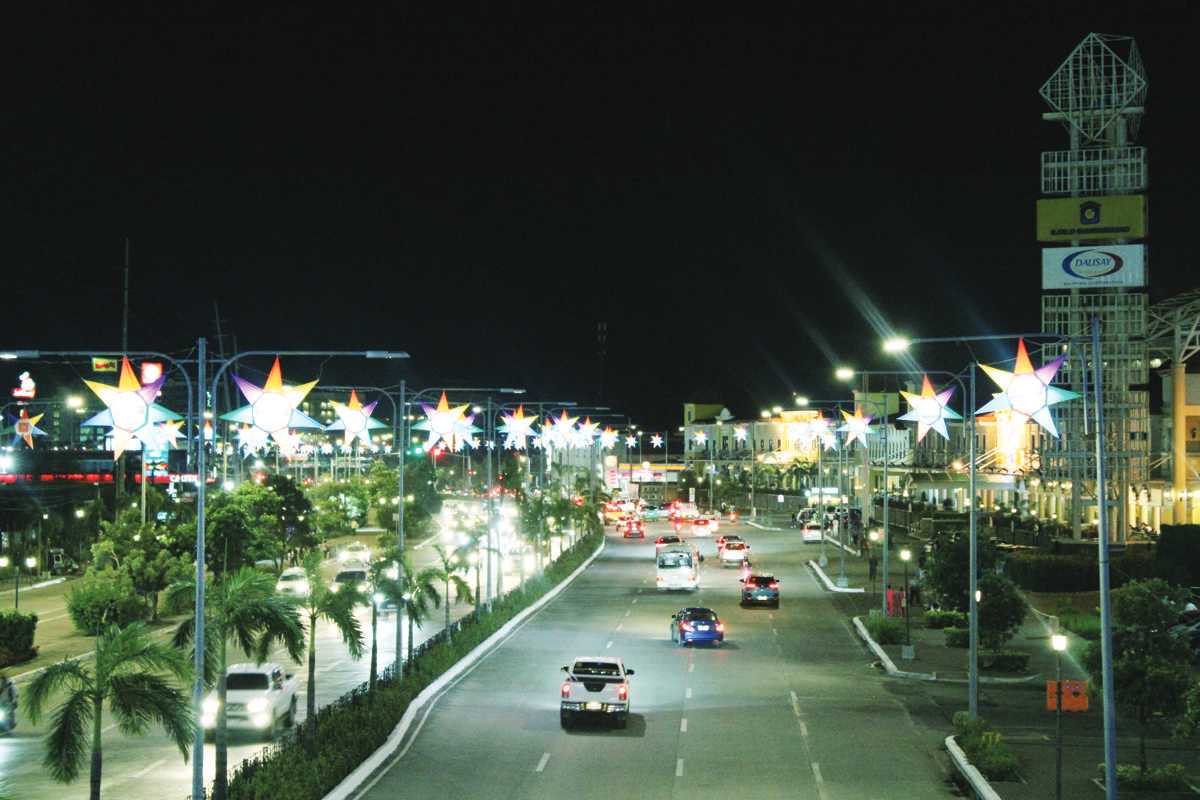 Iloilo City switches on ‘rainbow parols’