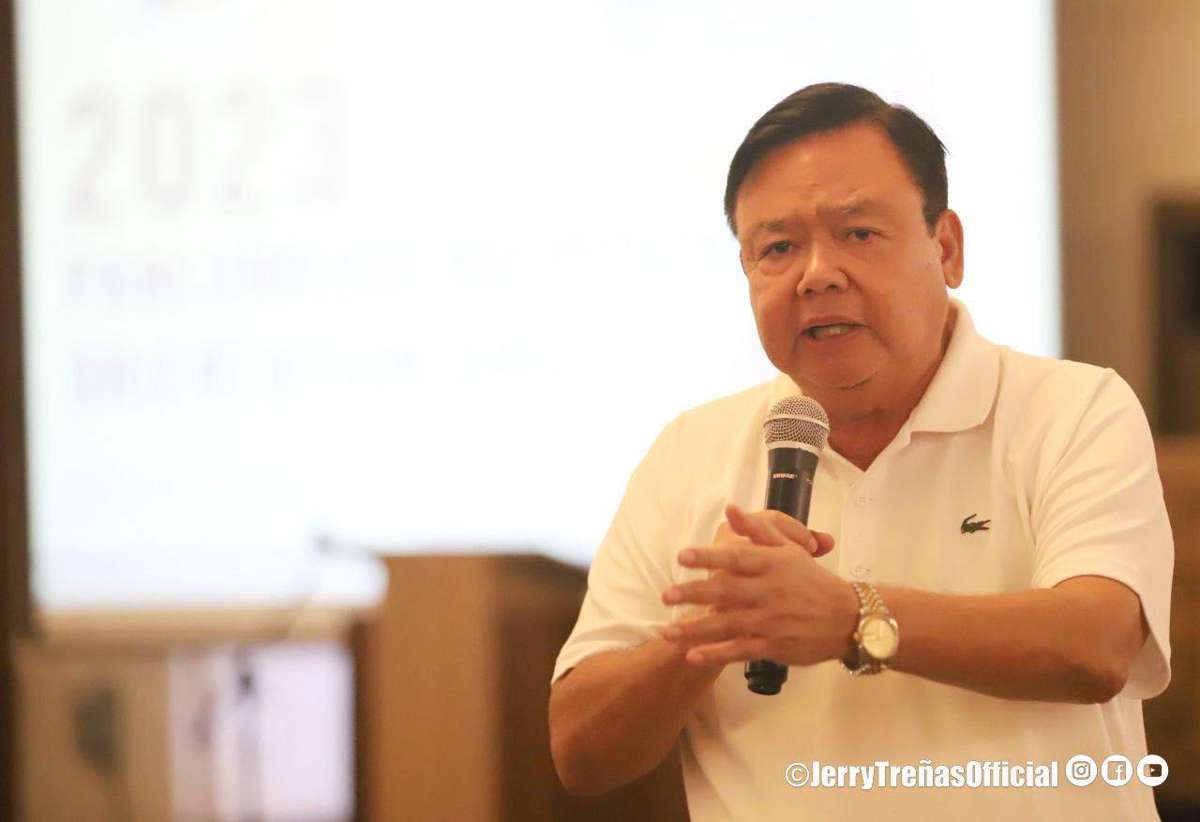 Treñas commits P1-million fund for SK Federation