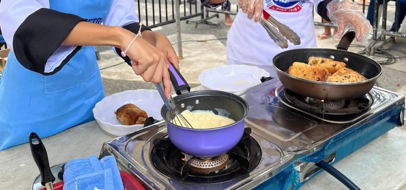 Barangay 7 wins Sabor Victorias cookfest