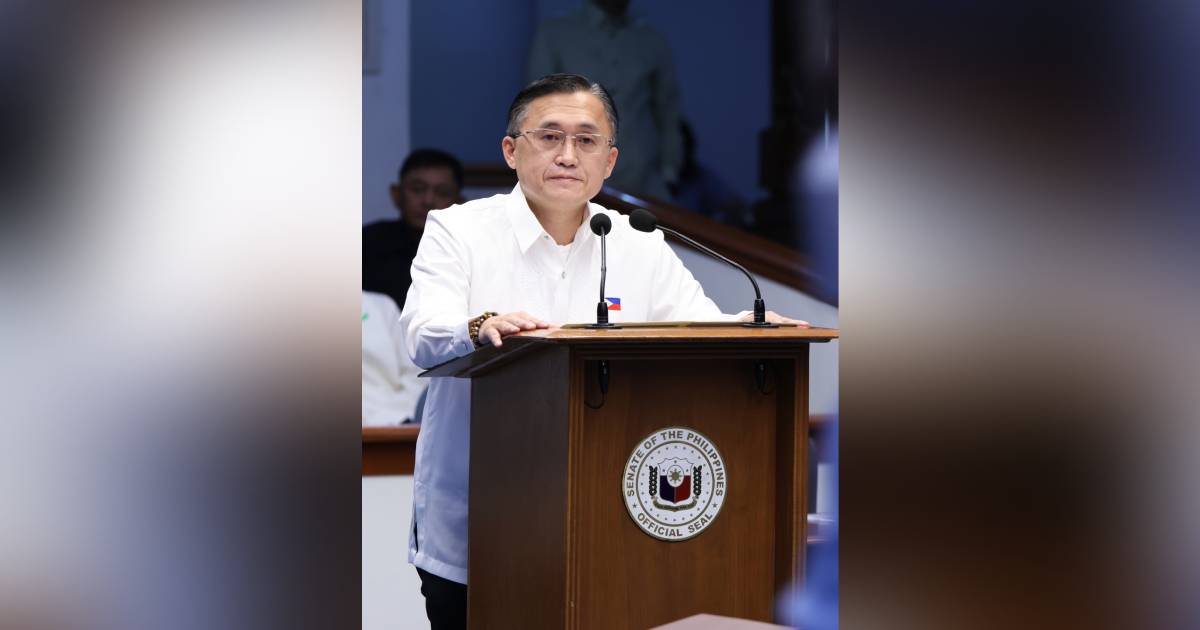 Bong Go proposes salary increase for public sector workers as he files ...