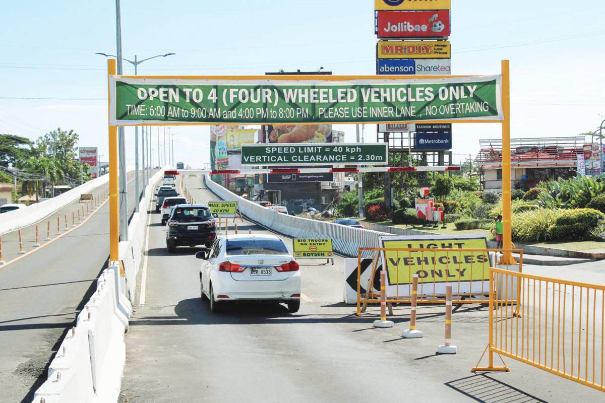 Holiday traffic could lead to longer opening hours for Ungka Flyover
