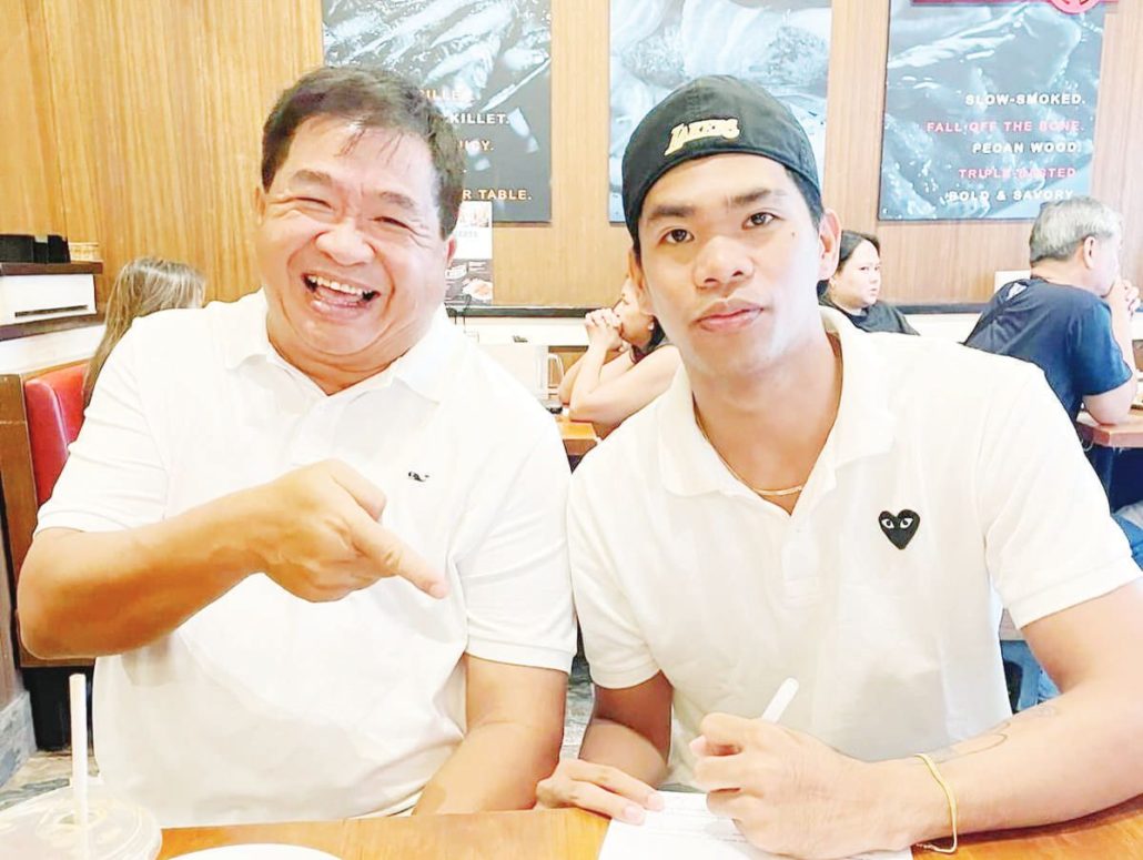 Negrense cager Mark Nonoy signs with Iloilo United Royals Negrense cager Mark Nonoy signs with Iloilo United Royals