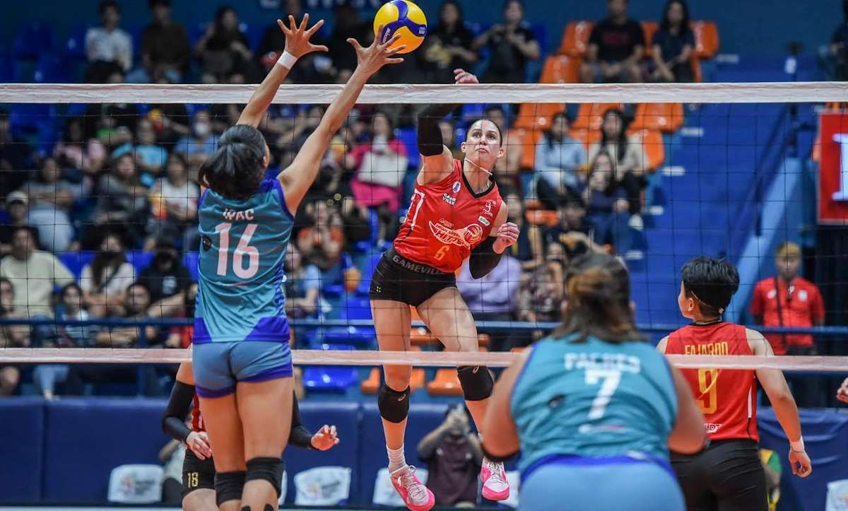 Davison shines as PLDT pounds Galeries in PVL