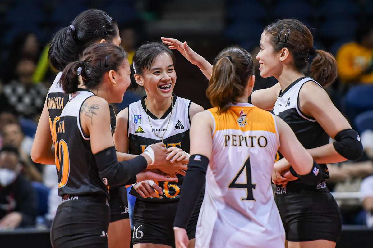 UST outduels UE in UAAP women’s volleyball tourney
